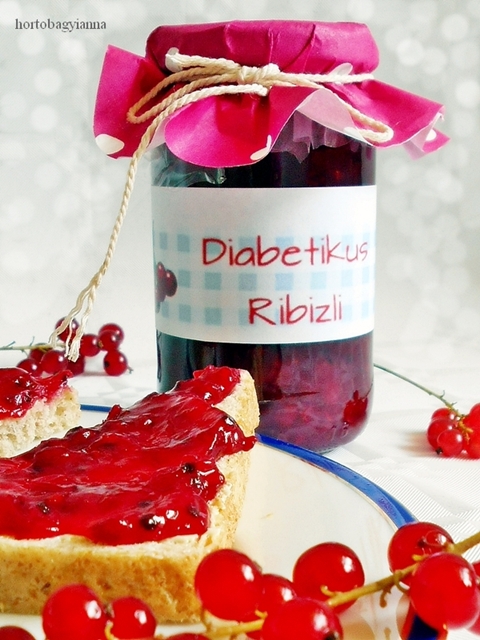 Kakukkfű: Diabetikus ribizli jam
