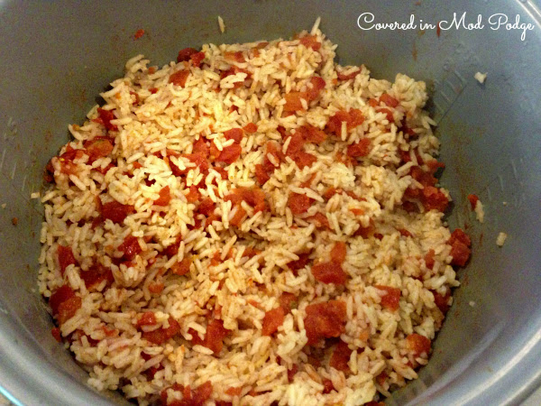 Covered in Mod Podge: Easy Rice Cooker Spanish Rice {or getting dinner ...
