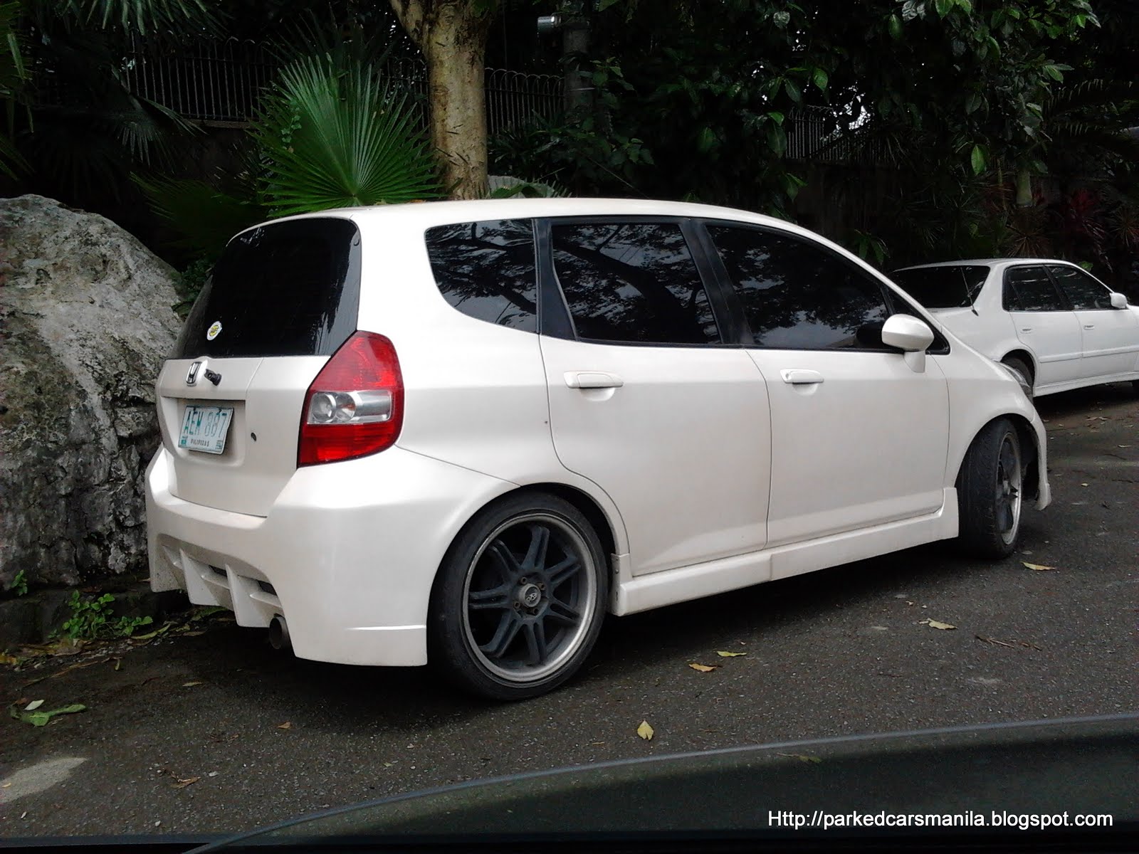 honda jazz modified: Parked Cars Manila: 2007 Honda Jazz Modified