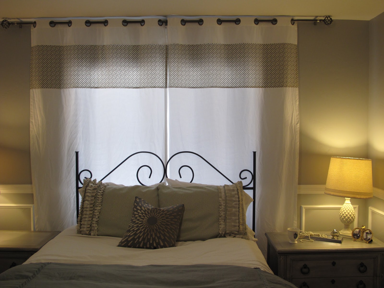 Little Miss Penny Wenny: How to extend your curtains with style