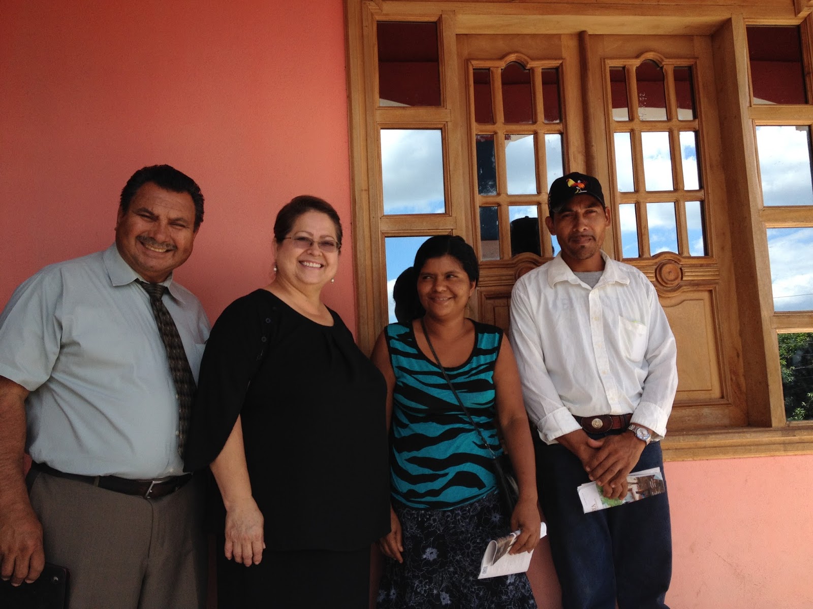 Eli and Tatum : Los Hermano's Ponce Visita