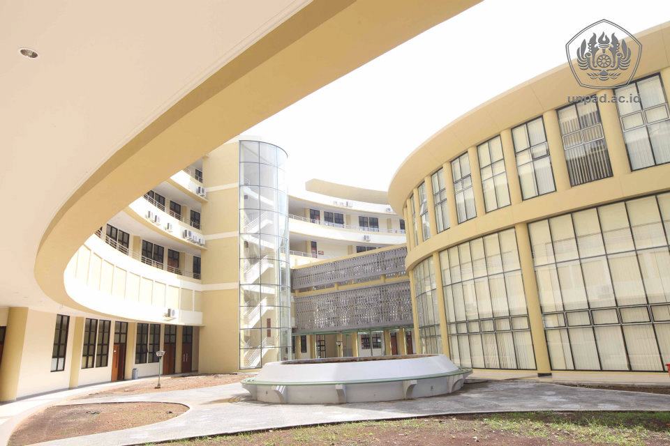 Rektorat Unpad Jatinangor | Cerita Hidup