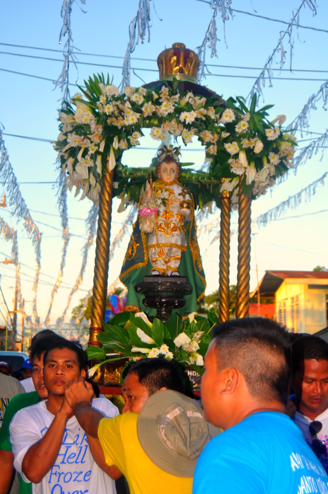 Dince's Chronicles: THE CARACOL FESTIVAL IN HONOR OF THE SANTO Niño de ...