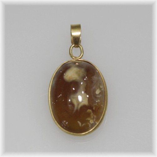 Liontin Batu Permata | Flower's Kalimantan