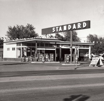 Something Between Want and Desire: Ed Ruscha's Standard Oil Station ...