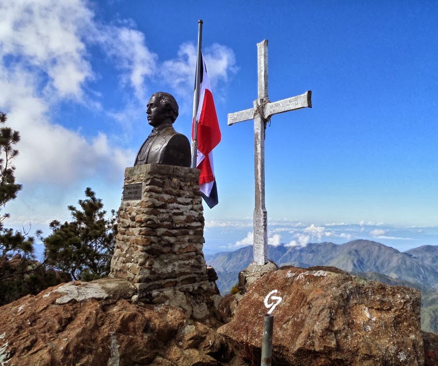A Year in the Dominican Republic: Pico Duarte