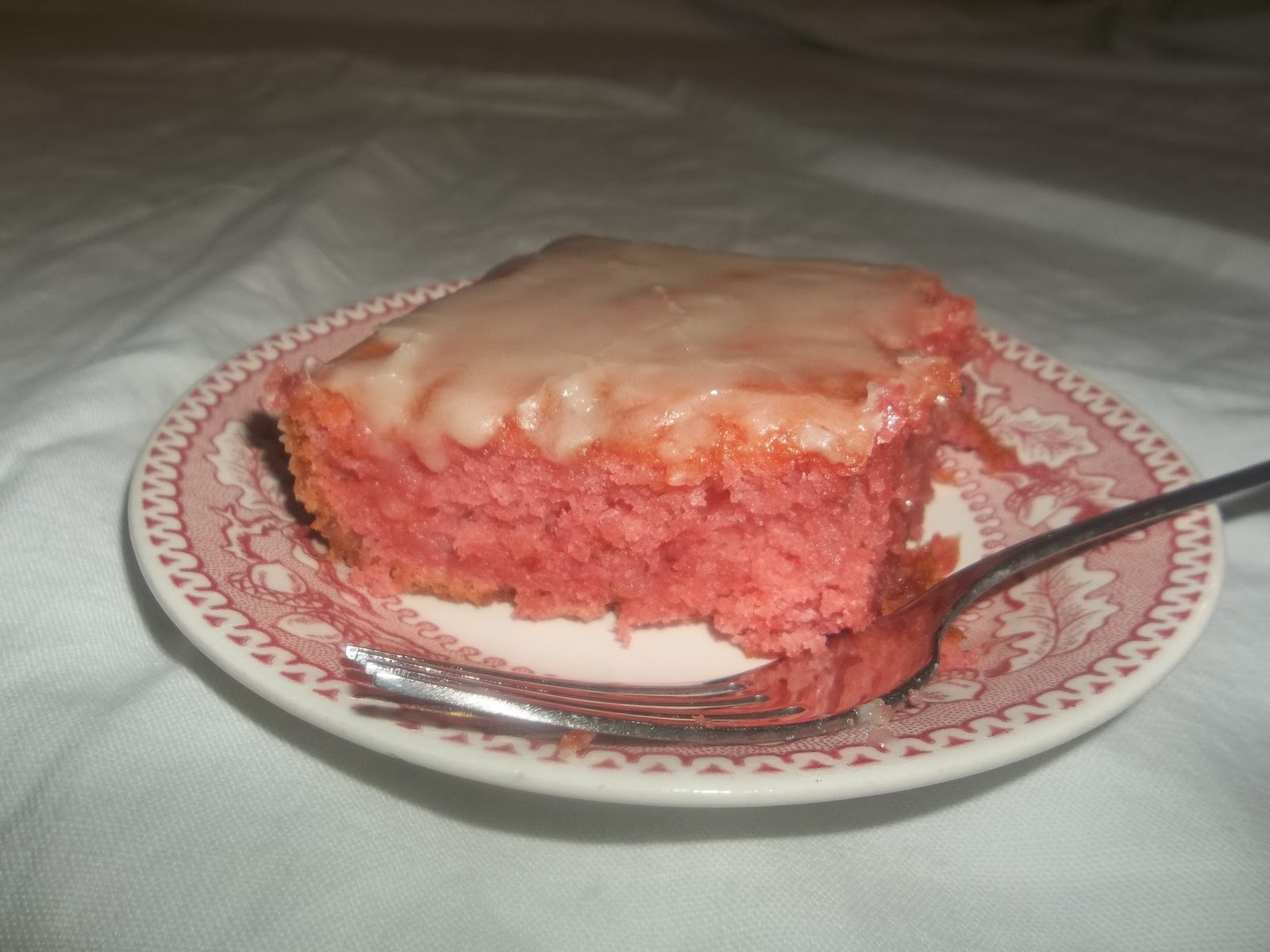 It's All About a Good Recipe: Old Fashion Strawberry Cake