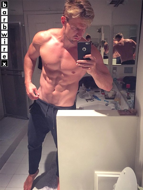 BarbwireX Snap: August 2017