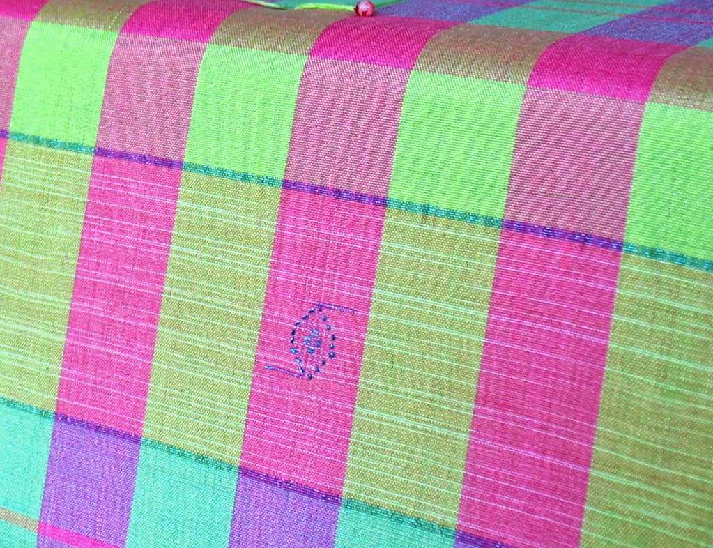 PUSAT KECEMERLANGAN TENUN PAHANG DIRAJA KAMPUNG SOI: TEKNIK DALAM ...