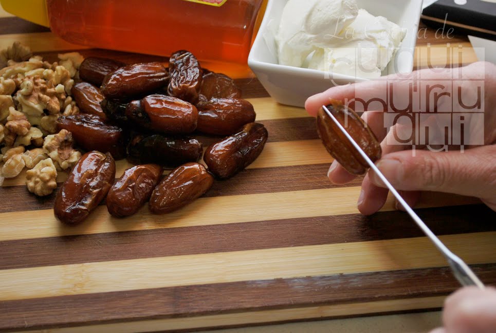 La Cocina de Cuquimurruqui: Dátiles con Queso Philadelphia, Nueces y Miel