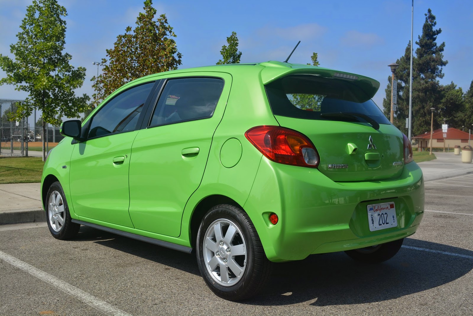Sasaki Time: First Drive: 2015 Mitsubishi Mirage ES - This Small Car ...
