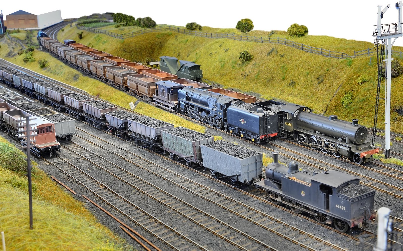 South Pelaw: June 2017