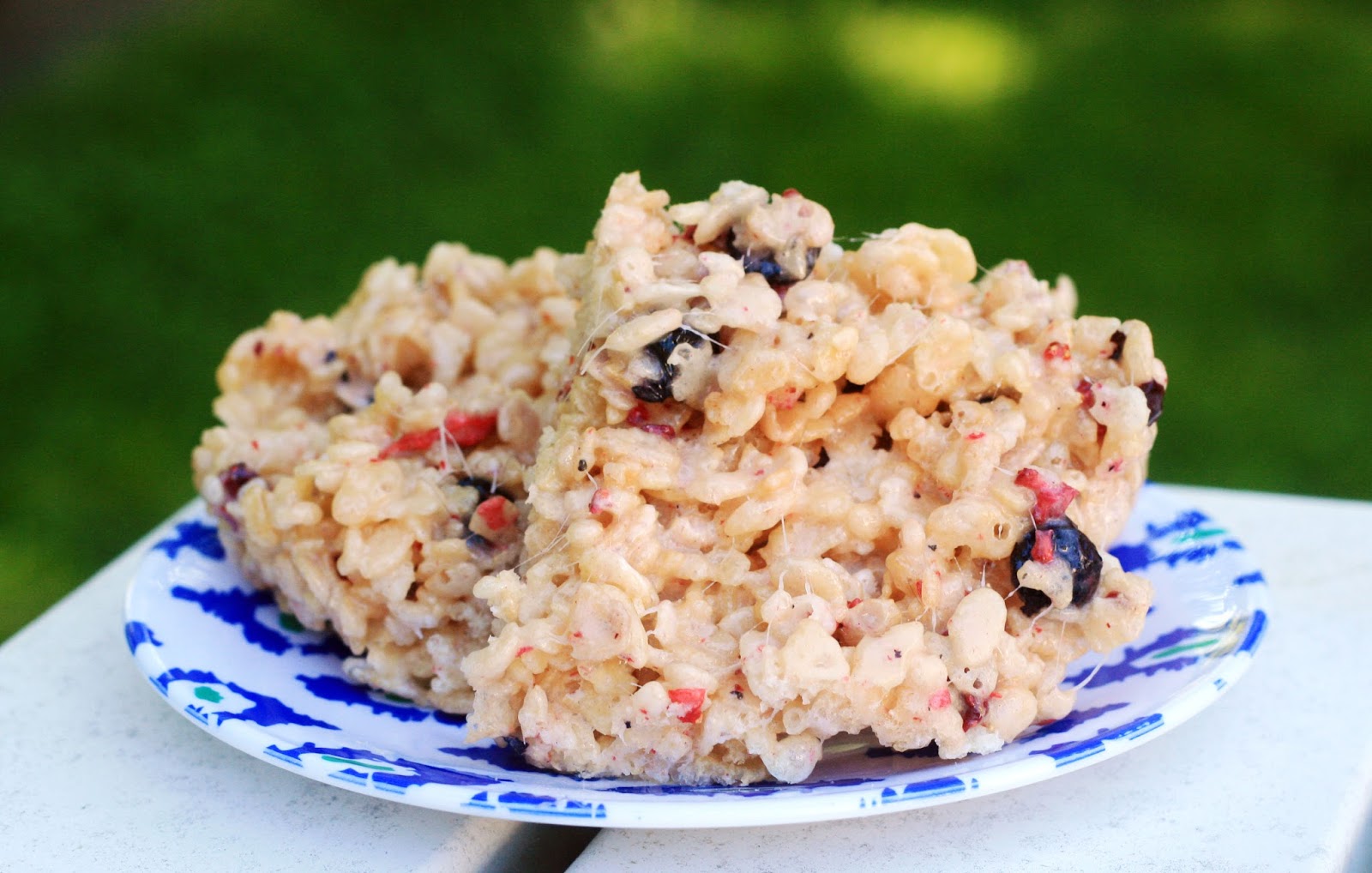 Very Berry Rice Krispies Treats Very Berry Rice Krispies Treats