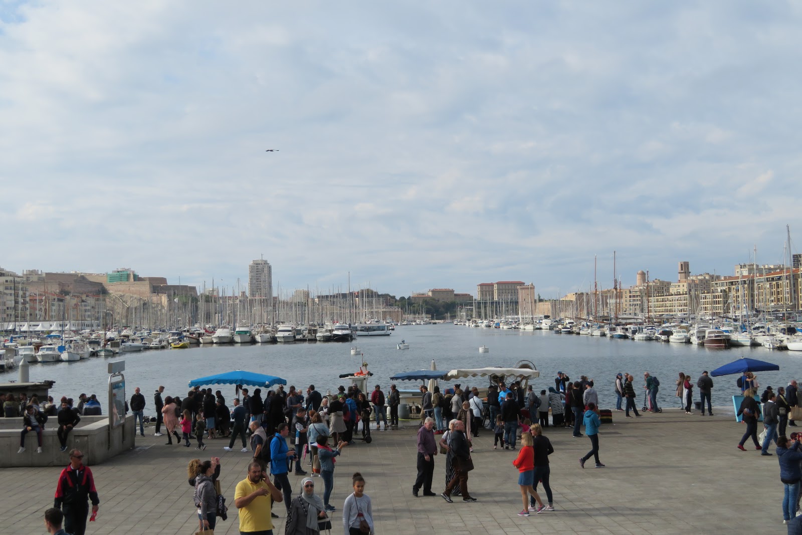 Haihui prin Lume : Marsilia