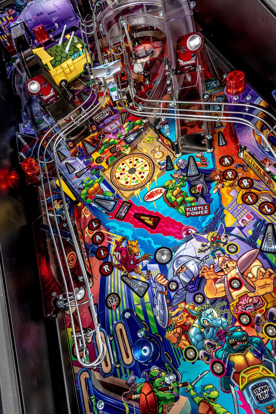 NickALive!: Stern Pinball Unveils New Teenage Mutant Ninja Turtles ...