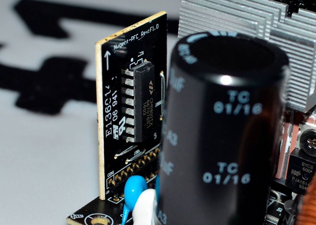 REVIEW - Corsair VS400