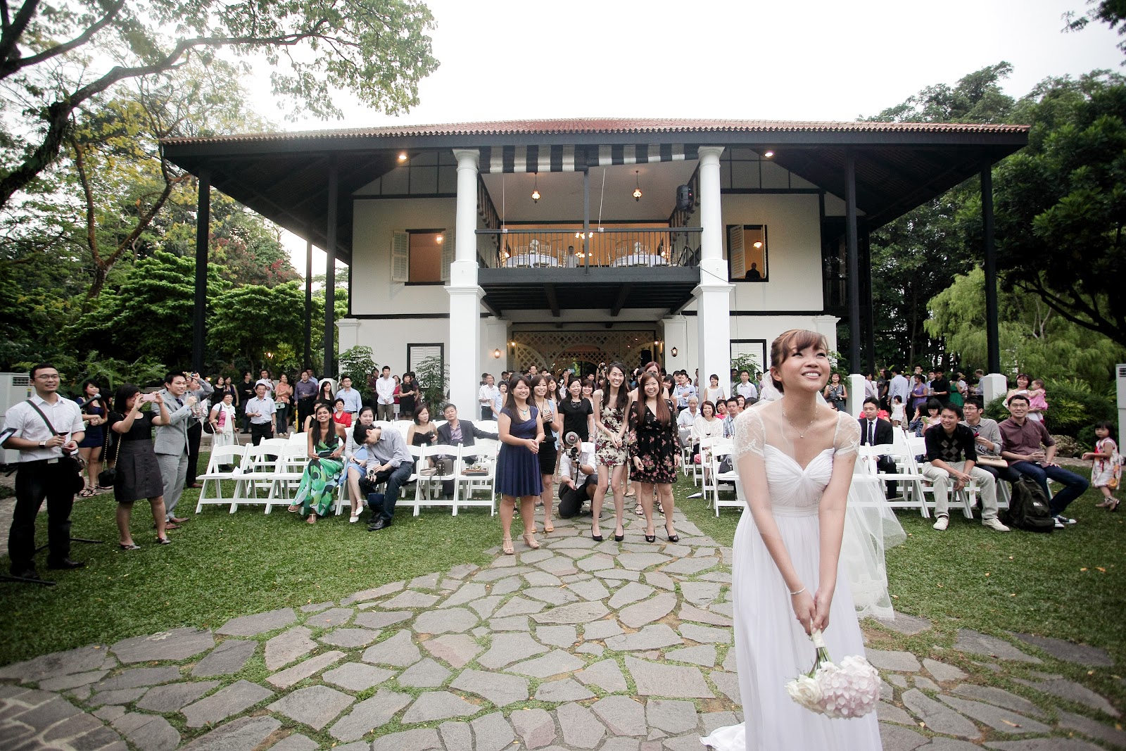 The Wedding Stylist: On a Hill in Burkill Hall