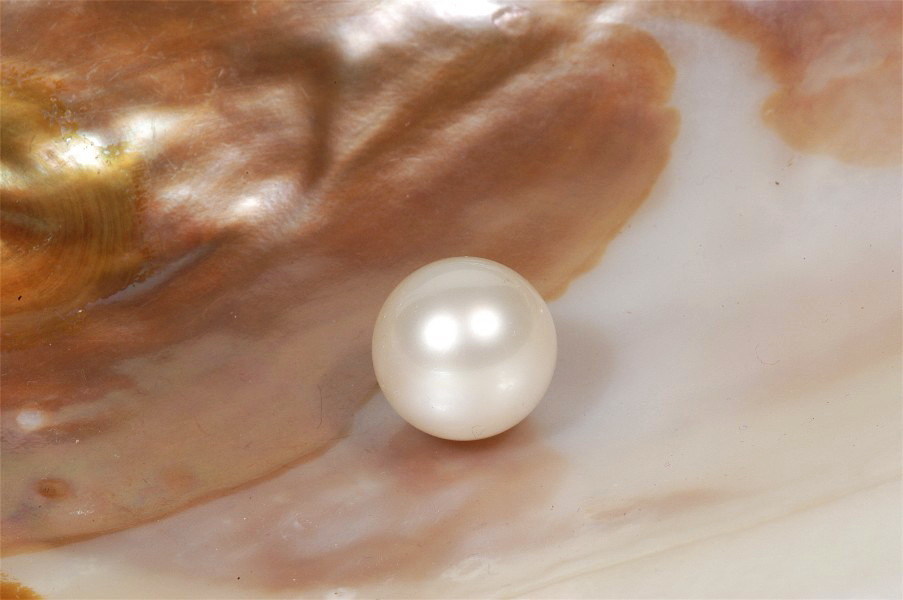 OM TAT SAT: Pearl