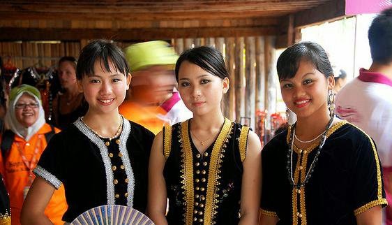 Senoipraaq: Kaum Kadazandusun