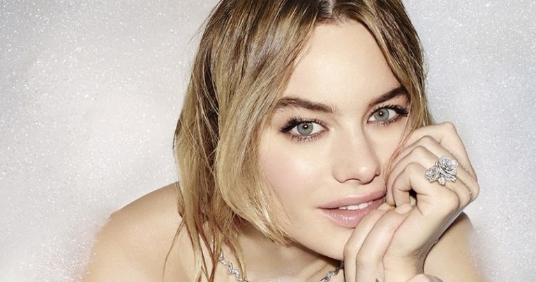 Camille Rowe – Vogue Spain Magazine February 2016 | Fashion Magazine