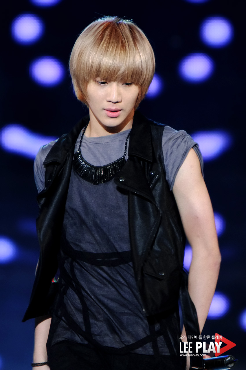 Helda World Blog: Taemin “Hello”
