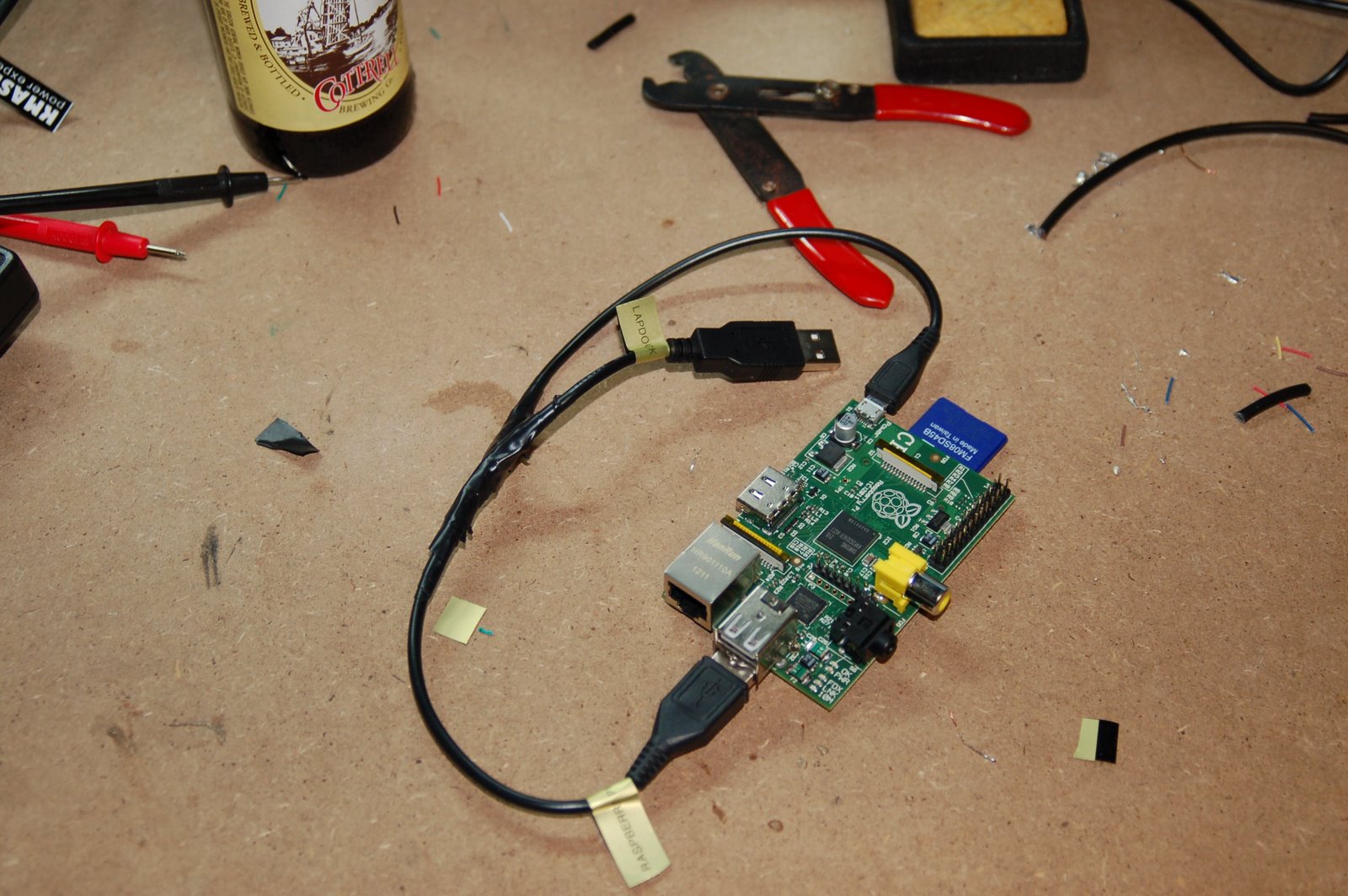 lizardmonkeyengineering: The $70 Portable Raspberry PI Workstation