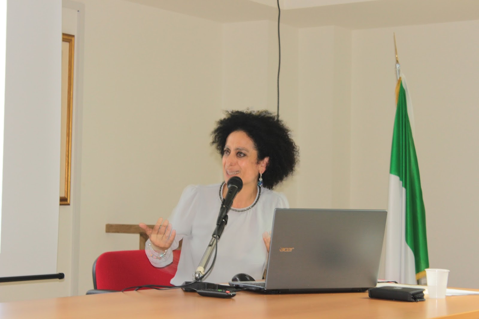 Il Regno della Litweb di Ippolita Luzzo: Alla corte del re Roberto D ...
