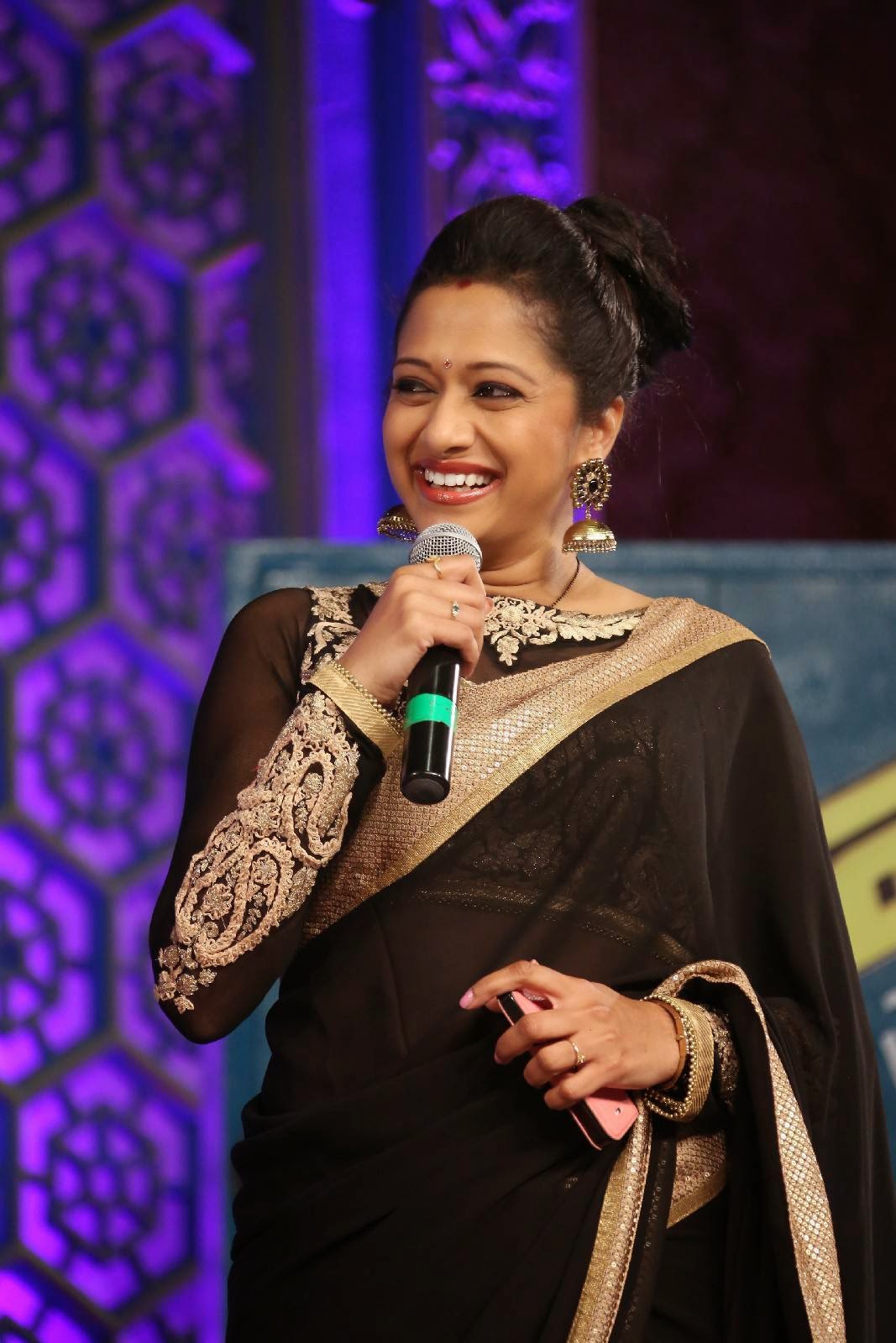 Anitha Chowdary Photos in Black Saree at Beeruva Audio Launch | HQ Pics ...