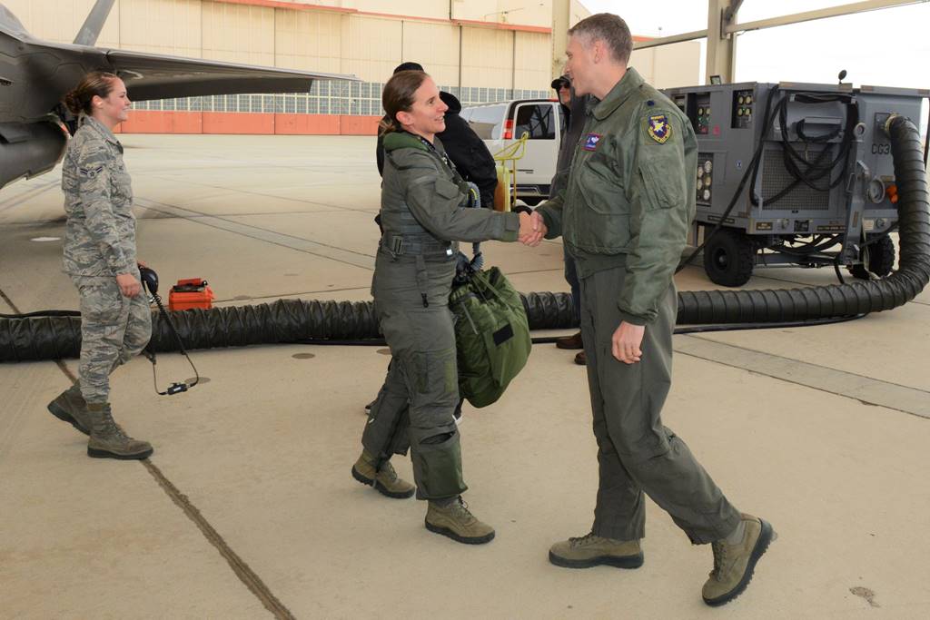USAF celebrates first female F-35 test pilot - Blog Before Flight ...