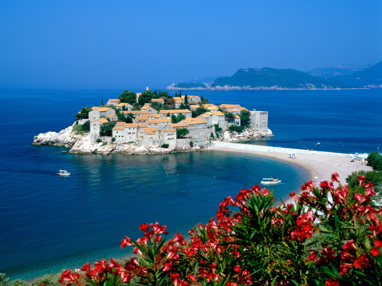 World Visits: Sveti Stefan Wonderful Small Island