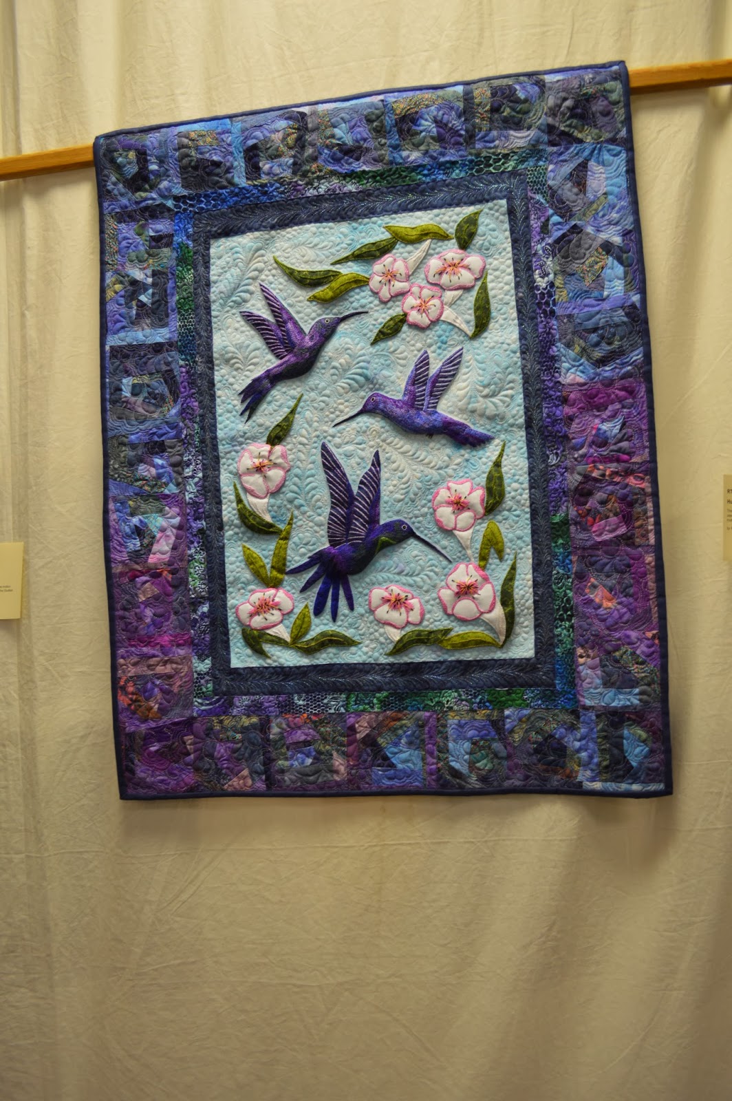The Nifty Stitcher: My Quilt Display