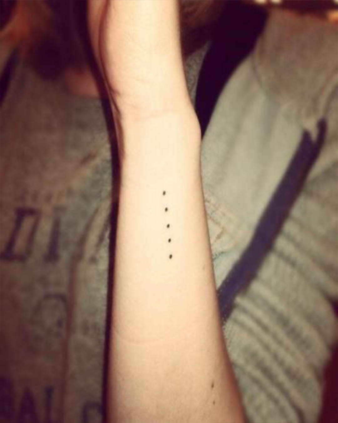 [93+] Tatouage Simple Et Facile | Tatouage Web