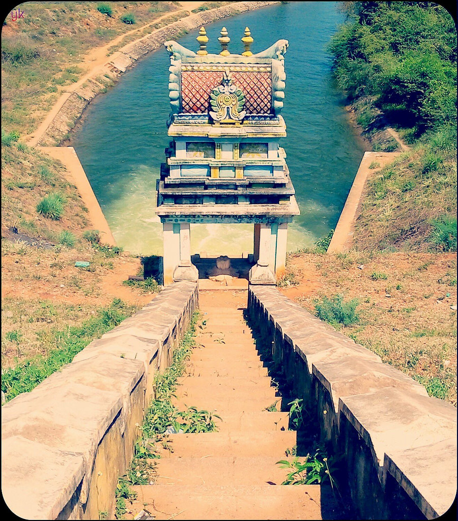 Tamilnadu Tourism: Manimuthar Dam, Kallidaikurichi