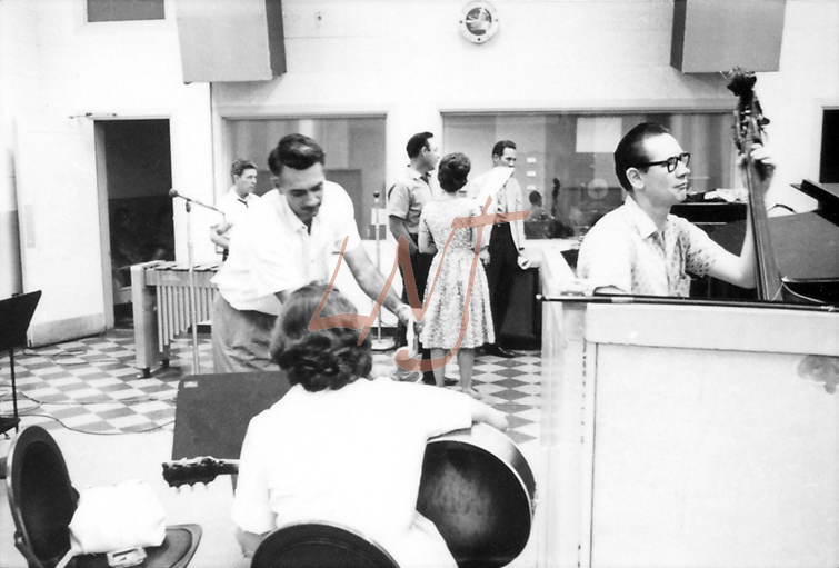 Larry Jordan: VIDEO OF JIM AT STUDIO B