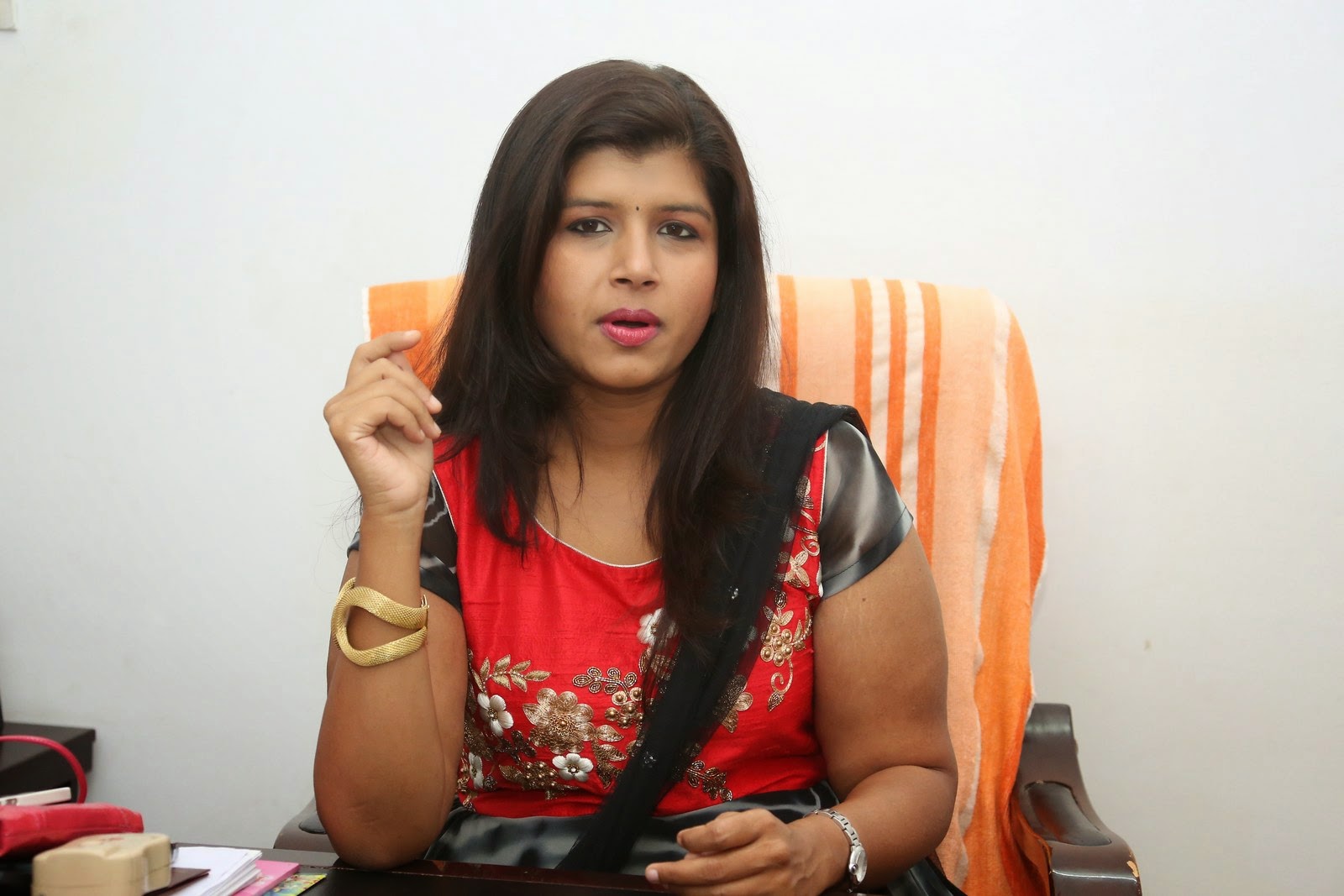 Nikitha Reddy Latest Interview Photos - Latest Movie Updates, Movie ...