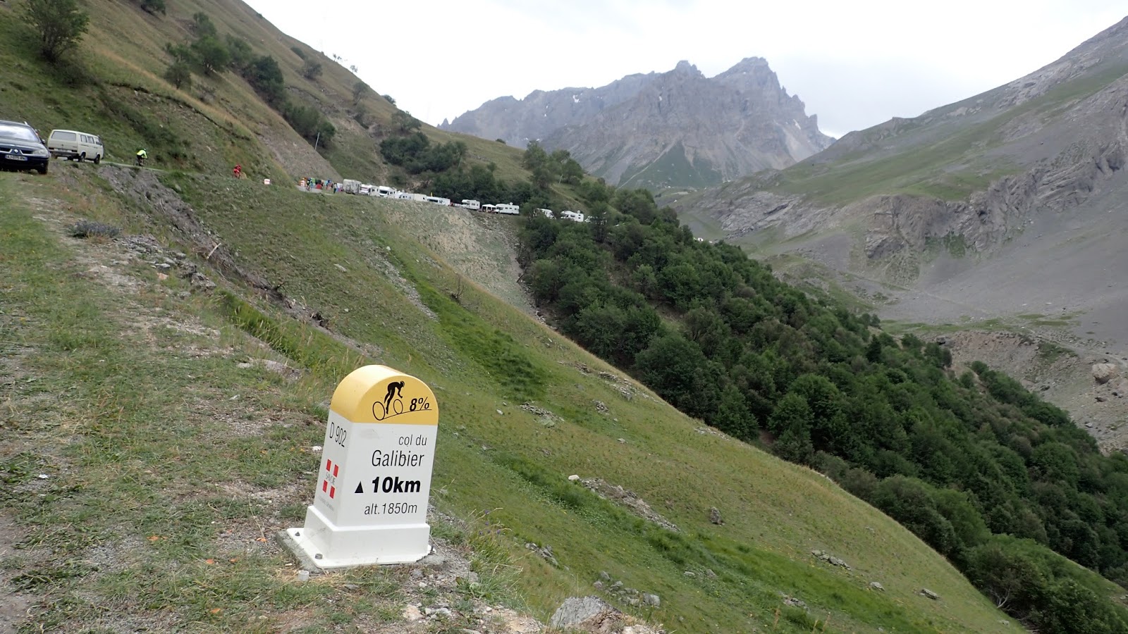 Riding Around: Le Tour on Col du Galibier from Valloire