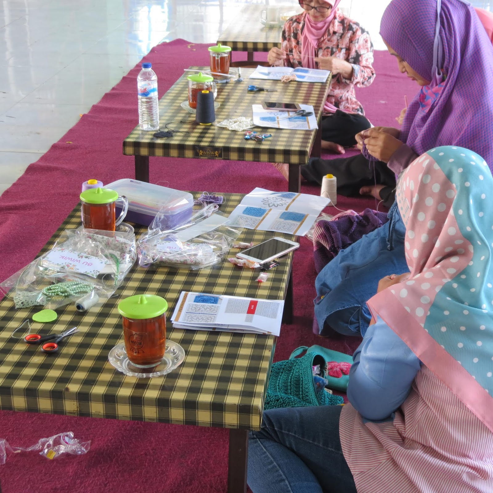 Raissa Ang | specialist rajutan | ready stock bros rajut