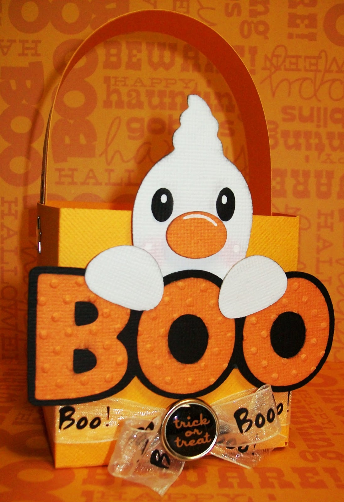 Paper Creations by Kristin: BOO box with handle