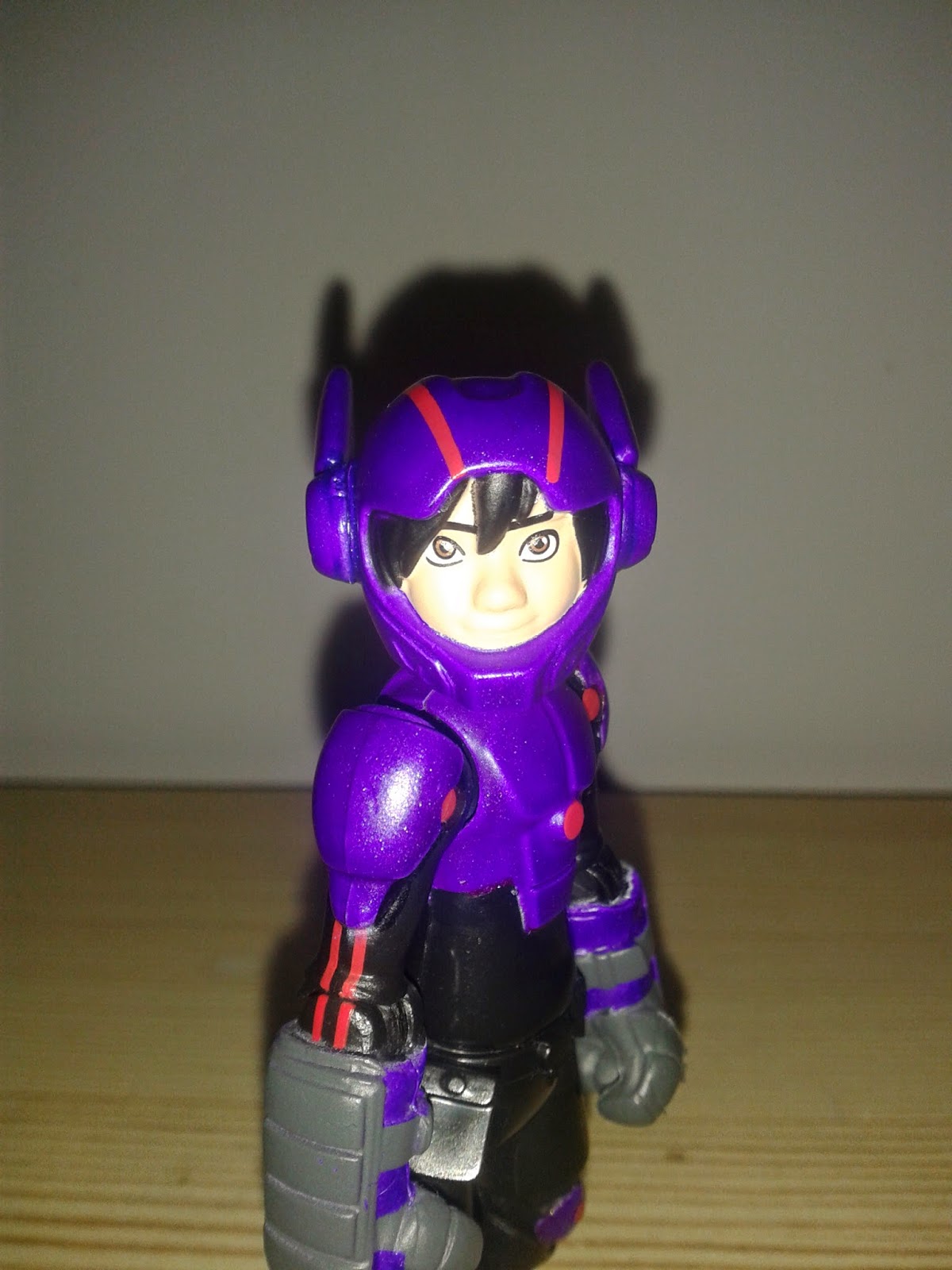 Midnight Reviewer: Review: Big Hero 6 - Hiro Hamada action figure from ...