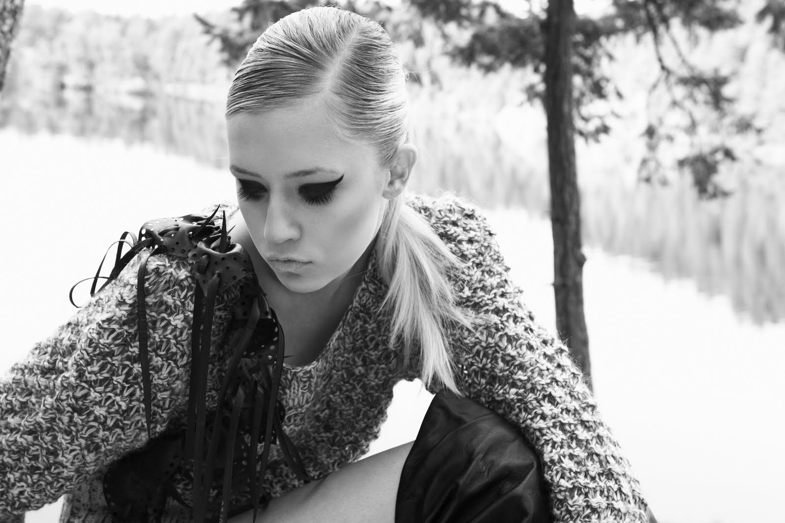 THIS SYMMETRY: Jennifer Dickinson