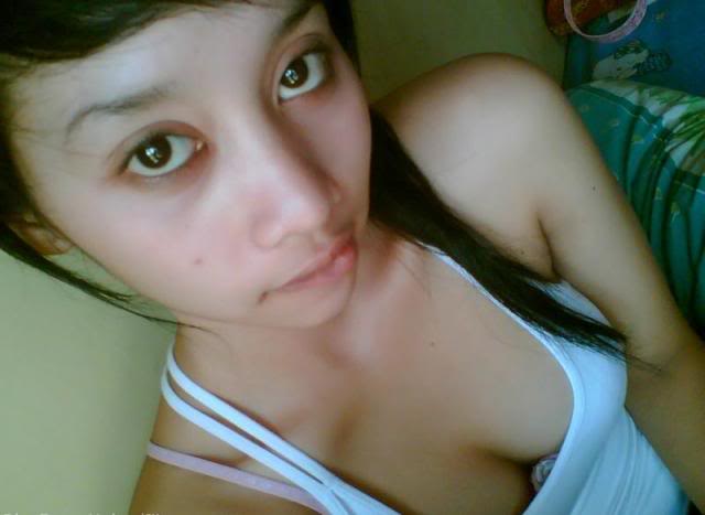 Nikmatnya Menyetubuhi Gadis Perawan, Tetangga ku Yang Bahenol - CERITA SEX SELINGKUH