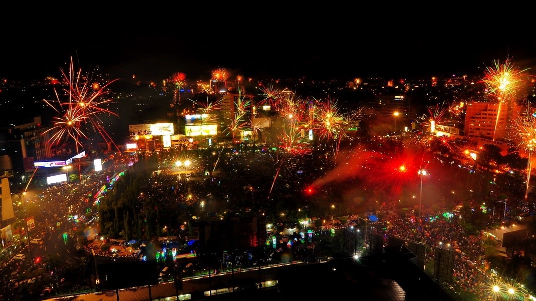 Lokasi Ini Jadi Pusat Keramaian Malam Tahun Baru 2020 di Semarang ...