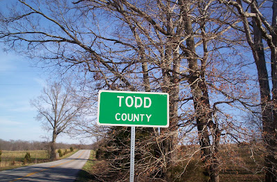 TODD-COUNTY-KENTUCKY-PICTURES-AMERICA: TODD COUNTY-KENTUCKY - COUNTY SIGNS