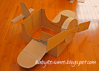 My Baby Didn't Read My Resume: Week 4-ish Cardboard Box Airplane - Phase I