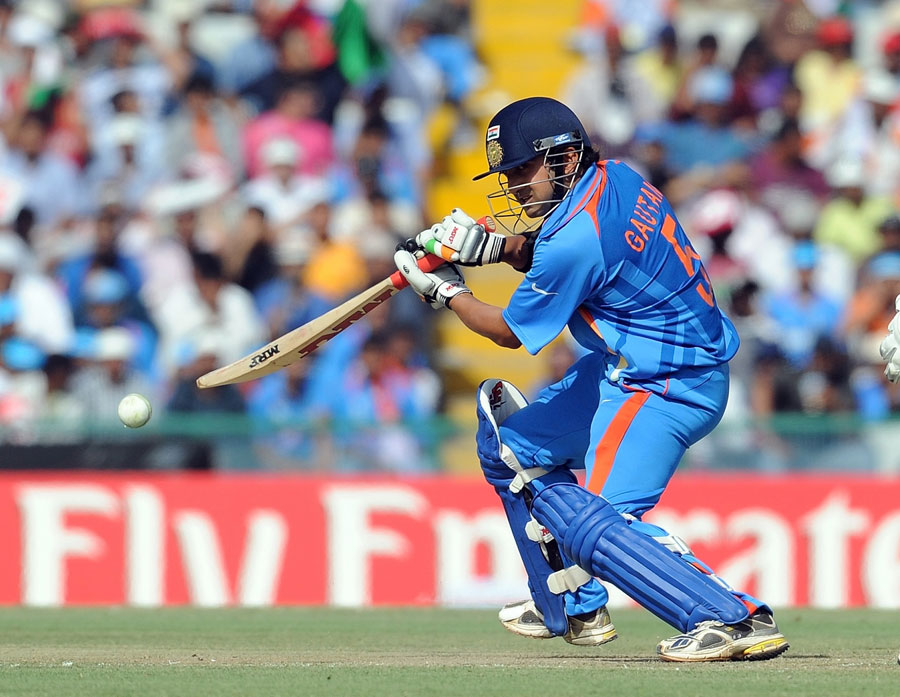 India vs Pakistan 2011 Cricket WC Semi Final Match Winning Moments ...