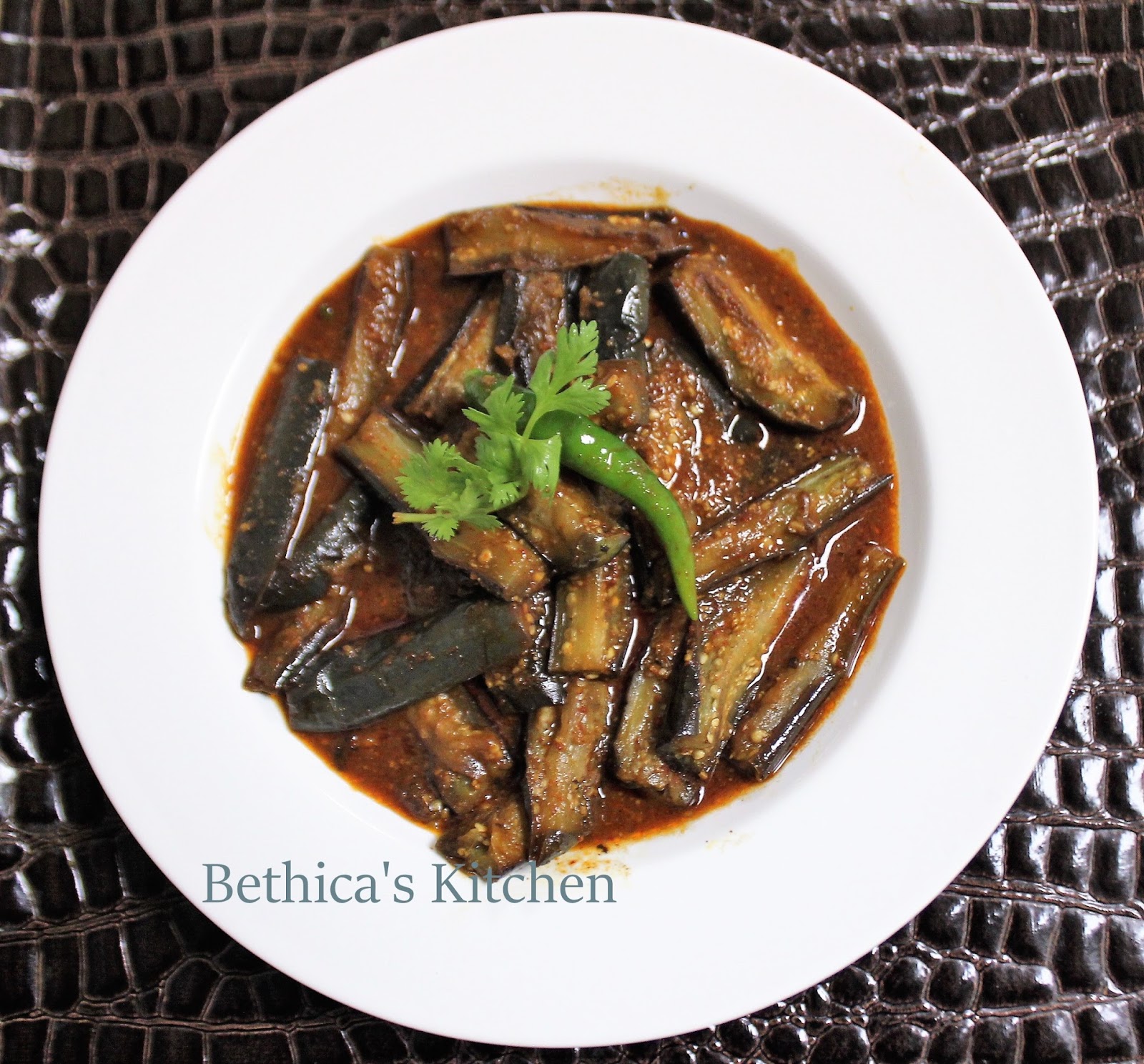 Bethica's Kitchen Flavours: Chok Wangun (Eggplant in Tangy Sauce ...