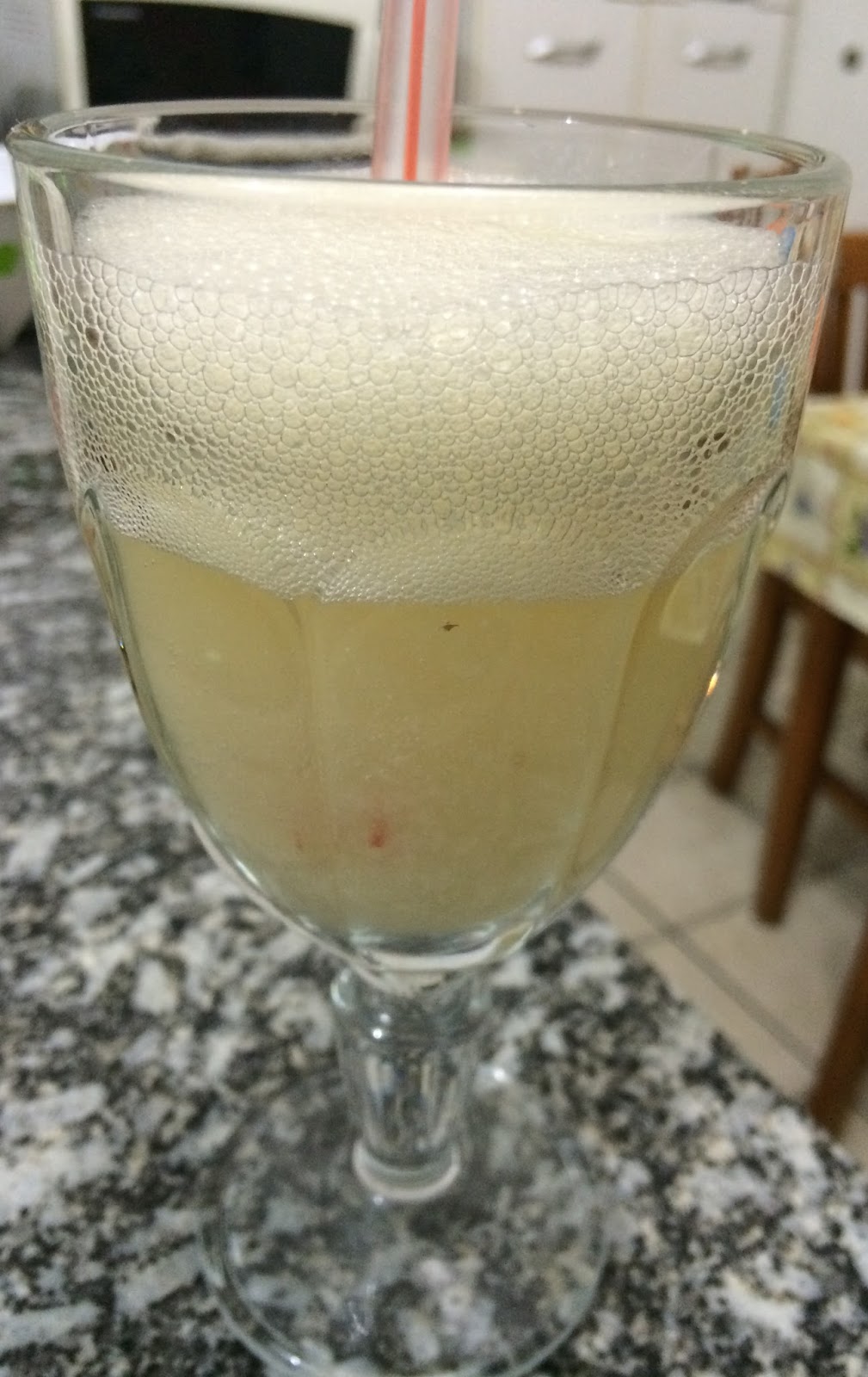 Receitinhas da Tere: Suco de Melão com Capim Santo e Gengibre