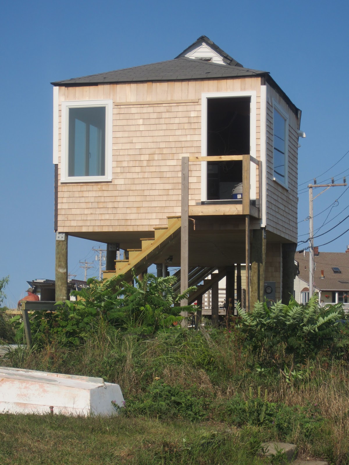 Relaxshacks.com: You can all go to "Hull"! Check out this small/tiny ...