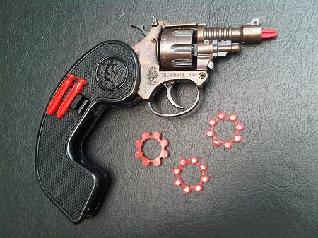 Karya Babah Antik: Die Cast Metal Cap Gun