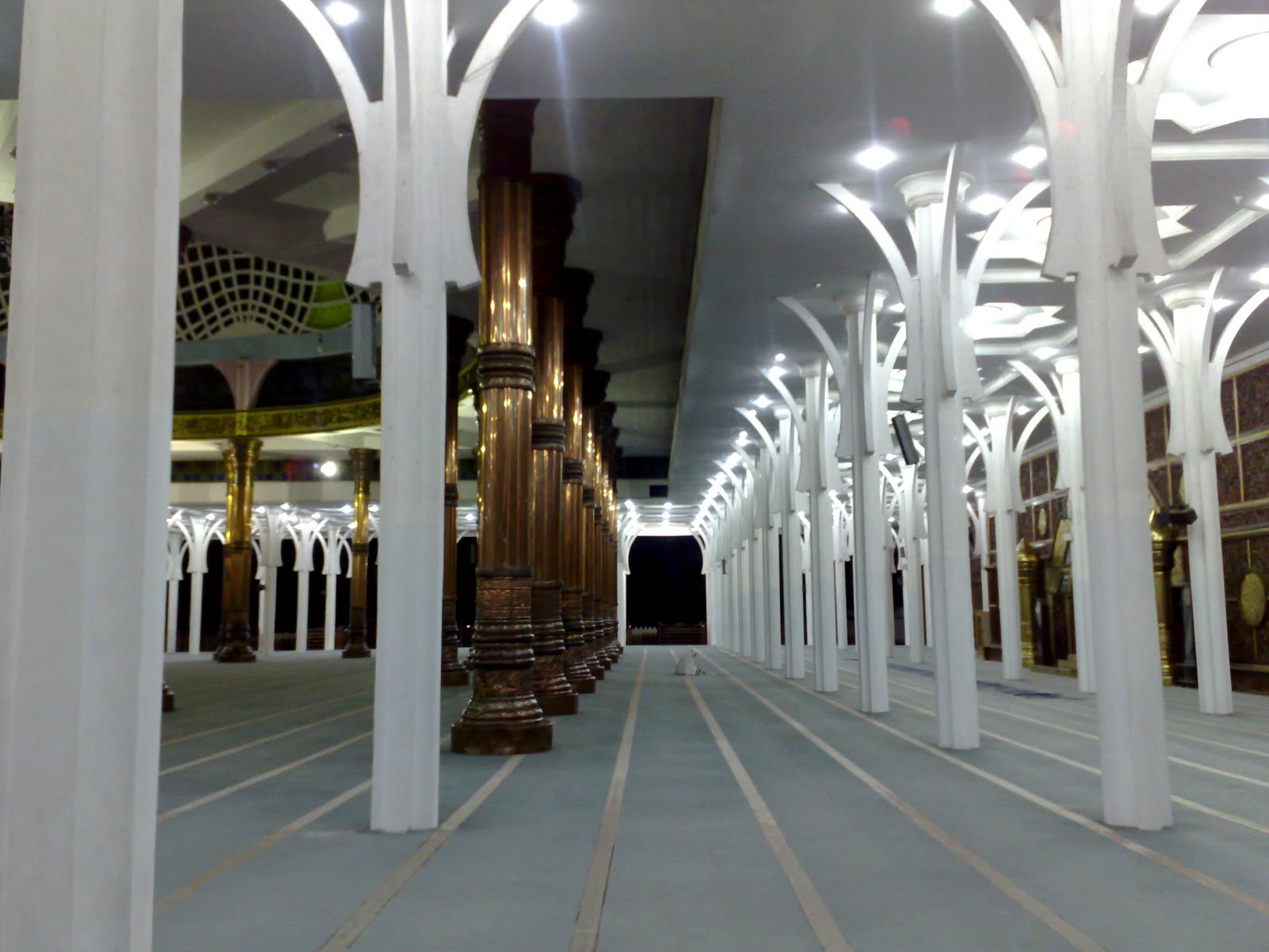 Masjid Agung Al Falah Jambi, Masjid Seribu Tiang